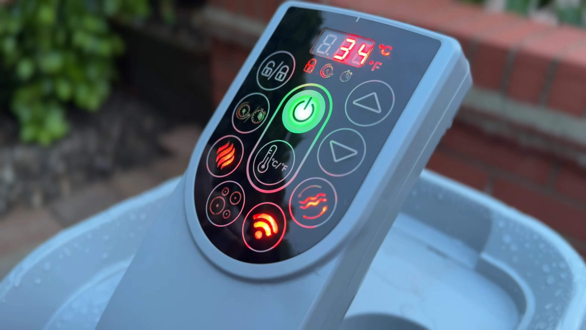 Electric vs. Natural Gas Hot Tubs - Which Offers Better Performance ...