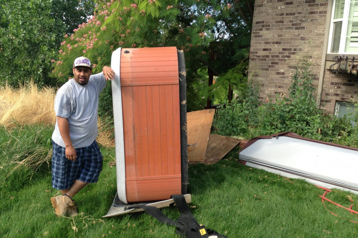 How Heavy Is a Hot Tub and Is It Safe to Move Alone? - Sothy Spa