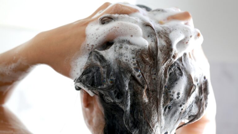 Why Was Agree Shampoo Discontinued? The Rise, Fall, and Quiet Revival ...